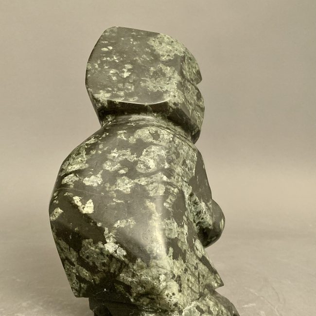 Inuk Building Igloo _ Simon Uttaq - Baffin Inuit Art