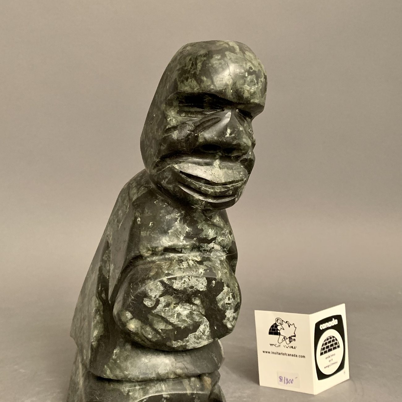 Inuk Building Igloo _ Simon Uttaq - Baffin Inuit Art